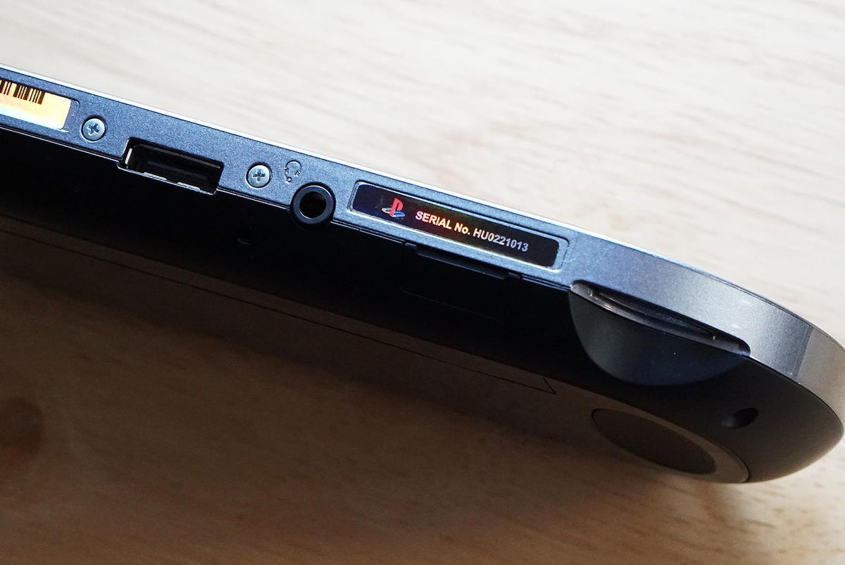 PS Vita PCH1001 Holographic Serial Sticker – Genius Game Mods